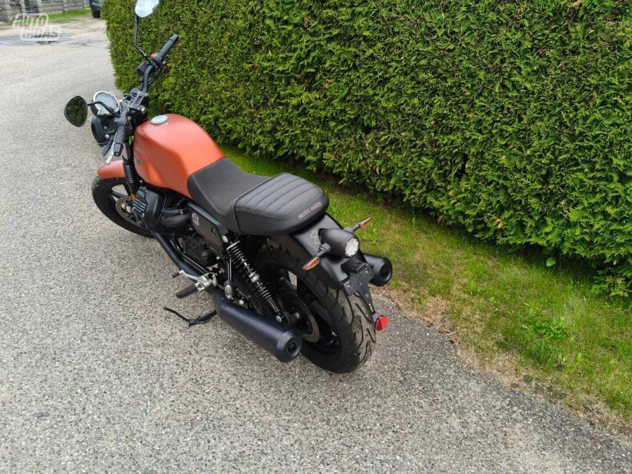Moto Guzzi V7 2023 Utena, ar dzinēja tilpumu 0.85 L un nobraukumu 3 tūkst. km par 5100 €, foto 4 vietnē AUTOMOTO.COM.LV