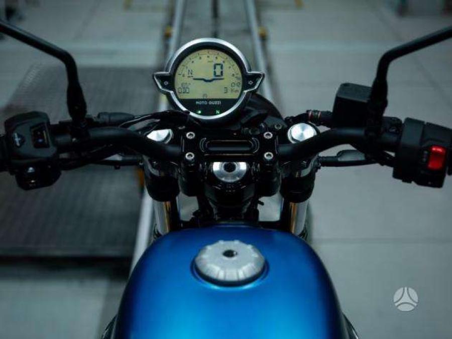 Moto Guzzi V7 2026 in Vilnius, with an engine capacity of 0.85 L and mileage of 0 thousand km for 9649 €, photo 5 on AUTOMOTO.COM.LV