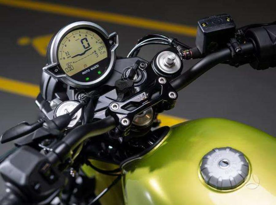 Moto Guzzi V7 2026 in Vilnius, with an engine capacity of 0.85 L and mileage of 0 thousand km for 9649 €, photo 15 on AUTOMOTO.COM.LV