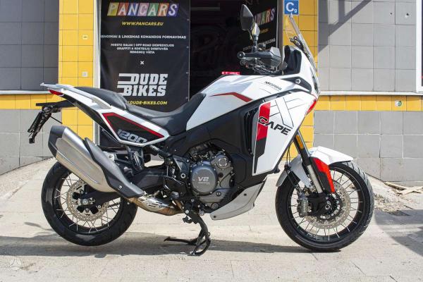 Balts Moto Morini 1200 2026 Viļņa, ar dzinēja tilpumu 1.20 L un nobraukumu 0 tūkst. km par 12790 €, foto 1 vietnē AUTOMOTO.COM.LV