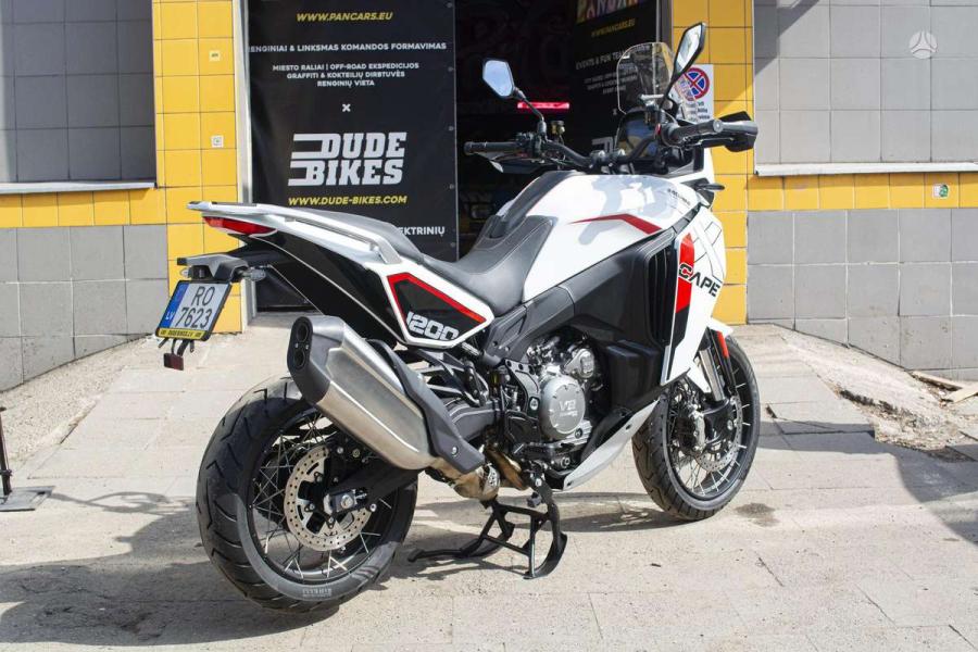 Balts Moto Morini 1200 2026 Viļņa, ar dzinēja tilpumu 1.20 L un nobraukumu 0 tūkst. km par 12790 €, foto 11 vietnē AUTOMOTO.COM.LV