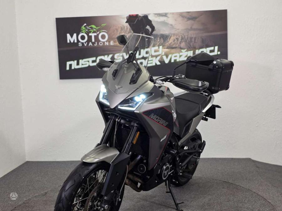Grey Moto Morini X-Cape 2022 in Panevezys, with an engine capacity of 0.65 L and mileage of 22 thousand km for 5199 €, photo 8 on AUTOMOTO.COM.LV