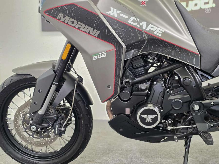 Grey Moto Morini X-Cape 2022 in Panevezys, with an engine capacity of 0.65 L and mileage of 22 thousand km for 5199 €, photo 13 on AUTOMOTO.COM.LV