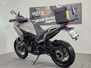 Grey Moto Morini X-Cape 2022 in Panevezys, with an engine capacity of 0.65 L and mileage of 22 thousand km for 5199 €, photo 14 on AUTOMOTO.COM.LV