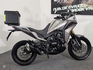 Grey Moto Morini X-Cape 2022 in Panevezys, with an engine capacity of 0.65 L and mileage of 22 thousand km for 5199 €, photo 18 on AUTOMOTO.COM.LV