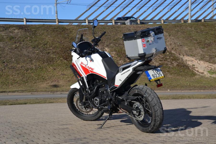 Moto Morini X-Cape 2022 Rīga, ar dzinēja tilpumu 0.65 L un nobraukumu 0 tūkst. km par 5250 €, foto 3 vietnē AUTOMOTO.COM.LV