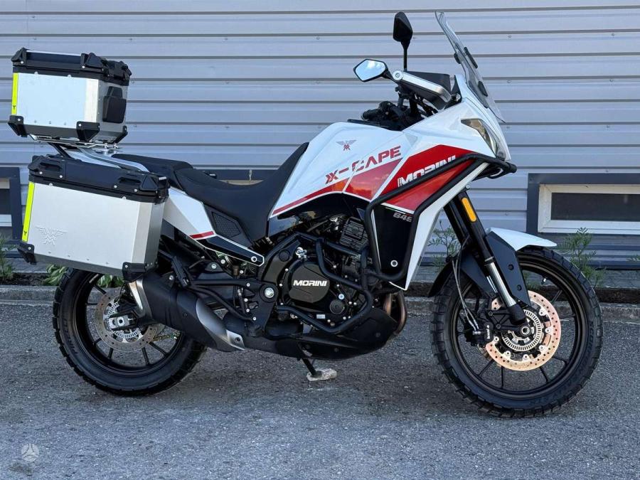 Moto Morini X-Cape 2023 Ukmergė, ar dzinēja tilpumu 0.65 L un nobraukumu 15 tūkst. km par 4850 €, foto 4 vietnē AUTOMOTO.COM.LV