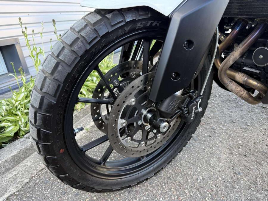 Moto Morini X-Cape 2023 Ukmergė, ar dzinēja tilpumu 0.65 L un nobraukumu 15 tūkst. km par 4850 €, foto 21 vietnē AUTOMOTO.COM.LV