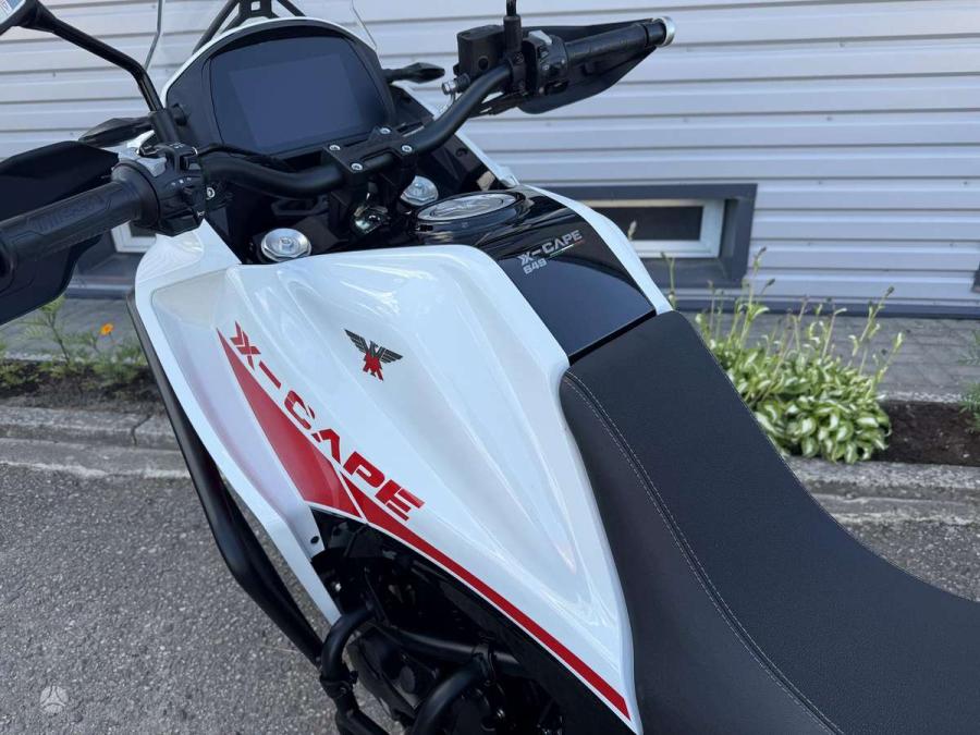 Moto Morini X-Cape 2023 Ukmergė, ar dzinēja tilpumu 0.65 L un nobraukumu 15 tūkst. km par 4850 €, foto 22 vietnē AUTOMOTO.COM.LV