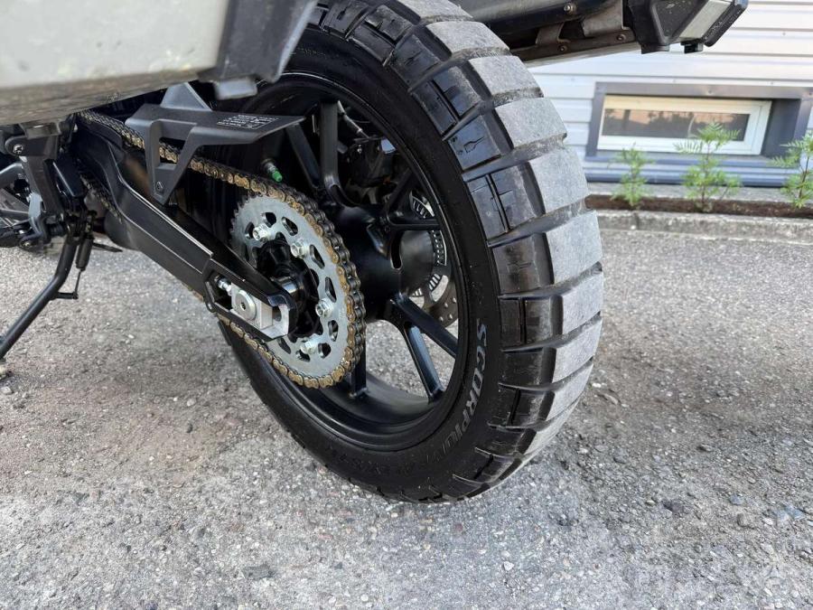 Moto Morini X-Cape 2023 Ukmergė, ar dzinēja tilpumu 0.65 L un nobraukumu 15 tūkst. km par 4850 €, foto 24 vietnē AUTOMOTO.COM.LV