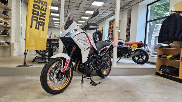 Balts Moto Morini X-Cape 2025 Viļņa, ar dzinēja tilpumu 0.70 L un nobraukumu 0 tūkst. km par 7540 €, foto 8 vietnē AUTOMOTO.COM.LV