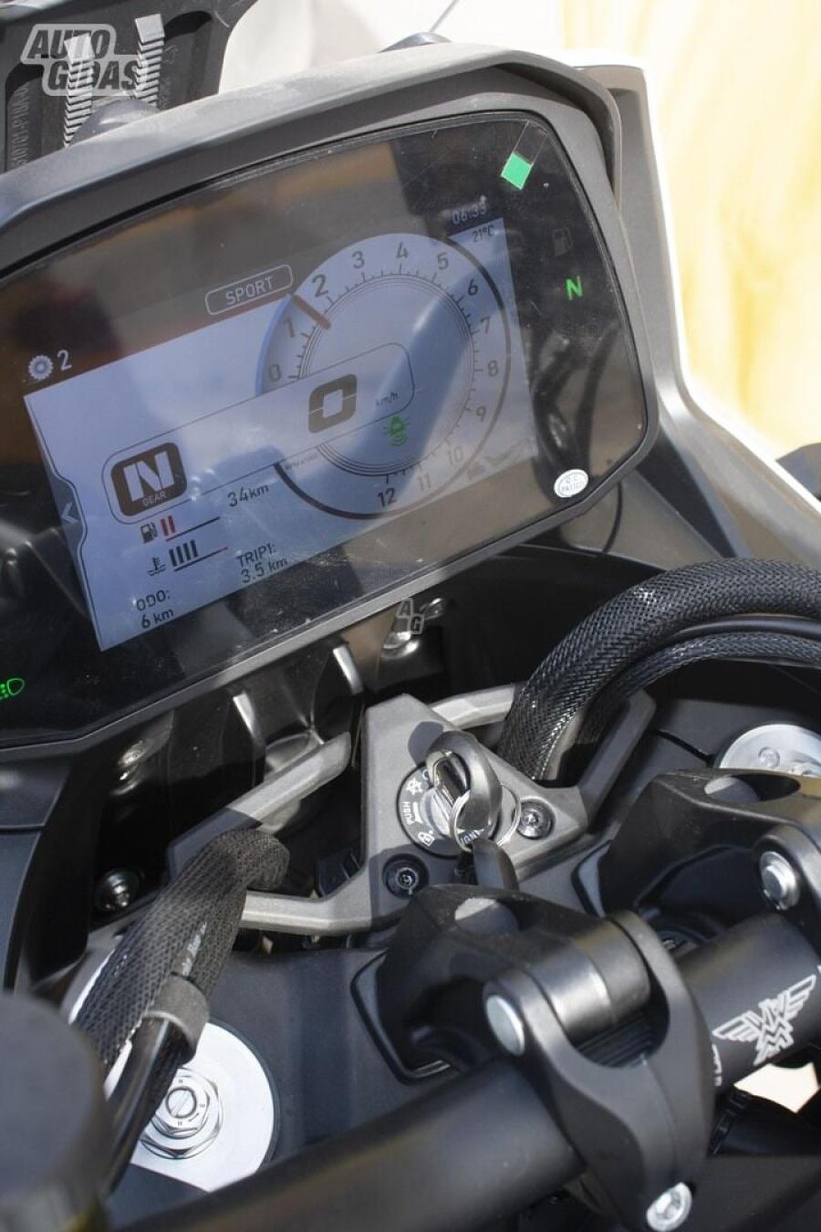 White Moto Morini X-Cape 2026 in Vilnius, with an engine capacity of 0.00 L and mileage of 0 thousand km for 13990 €, photo 22 on AUTOMOTO.COM.LV