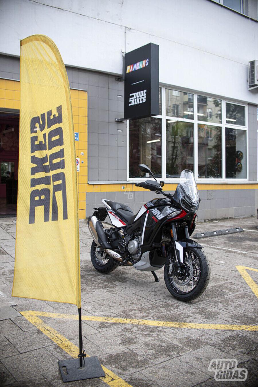 White Moto Morini X-Cape 2026 in Vilnius, with an engine capacity of 0.00 L and mileage of 0 thousand km for 11200 €, photo 1 on AUTOMOTO.COM.LV