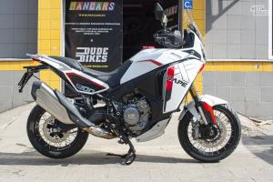 White Moto Morini X-Cape 2026 in Vilnius, with an engine capacity of 0.00 L and mileage of 0 thousand km for 11200 €, photo 9 on AUTOMOTO.COM.LV