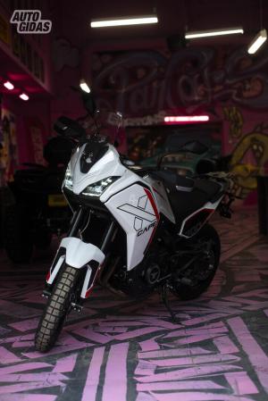 White Moto Morini X-Cape 2026 in Vilnius, with an engine capacity of 0.70 L and mileage of 0 thousand km for 7590 €, photo  on AUTOMOTO.COM.LV