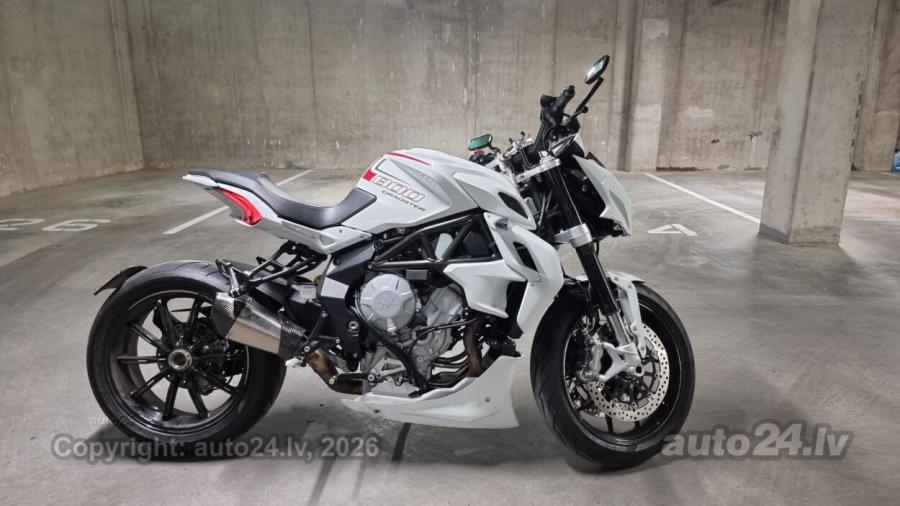 Melns MV Agusta Brutale 2015 Tallina, ar dzinēja tilpumu 0.80 L un nobraukumu 13 tūkst. km par 8490 €, foto 18 vietnē AUTOMOTO.COM.LV