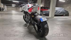 Черный MV Agusta Brutale 2015 в Таллин, объемом двигателя 0.80 л и пробегом 13 тыс. км за 8490 €, фото 16 на AUTOMOTO.COM.LV