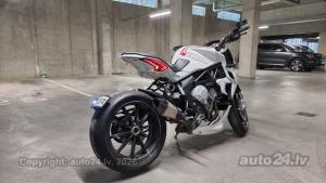 Черный MV Agusta Brutale 2015 в Таллин, объемом двигателя 0.80 л и пробегом 13 тыс. км за 8490 €, фото 17 на AUTOMOTO.COM.LV