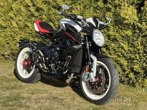 Black MV Agusta Brutale 2019 in Tallinn, with an engine capacity of 0.80 L and mileage of 5 thousand km for 16995 €, photo  on AUTOMOTO.COM.LV