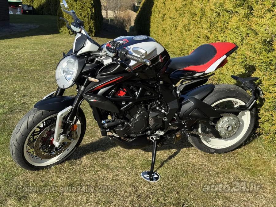 Melns MV Agusta Brutale 2019 Tallina, ar dzinēja tilpumu 0.80 L un nobraukumu 5 tūkst. km par 16995 €, foto 16 vietnē AUTOMOTO.COM.LV