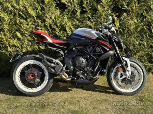 Melns MV Agusta Brutale 2019 Tallina, ar dzinēja tilpumu 0.80 L un nobraukumu 5 tūkst. km par 16495 €, foto 4 vietnē AUTOMOTO.COM.LV