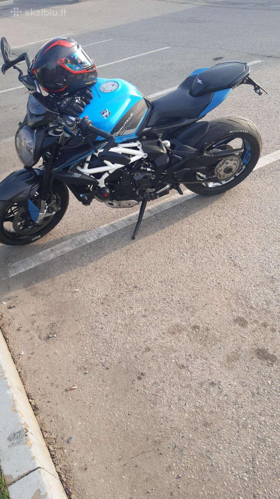 Zils MV Agusta Brutale 2019 Tauragė, ar dzinēja tilpumu 0.00 L un nobraukumu 5 tūkst. km par 6700 €, foto 5 vietnē AUTOMOTO.COM.LV