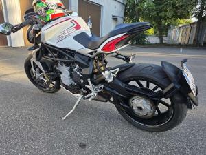MV Agusta Brutale 2014 в Паневежис, объемом двигателя 0.80 л и пробегом 17 тыс. км за 5300 €, фото 6 на AUTOMOTO.COM.LV