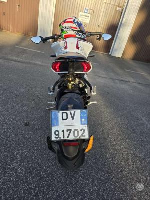 MV Agusta Brutale 2014 в Паневежис, объемом двигателя 0.80 л и пробегом 17 тыс. км за 5300 €, фото 11 на AUTOMOTO.COM.LV