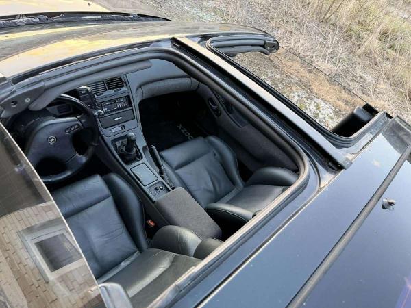 Black Nissan 300ZX 1990 in Marijampole, with an engine capacity of 2.96 L and mileage of 48 thousand km for 7500 €, photo 3 on AUTOMOTO.COM.LV