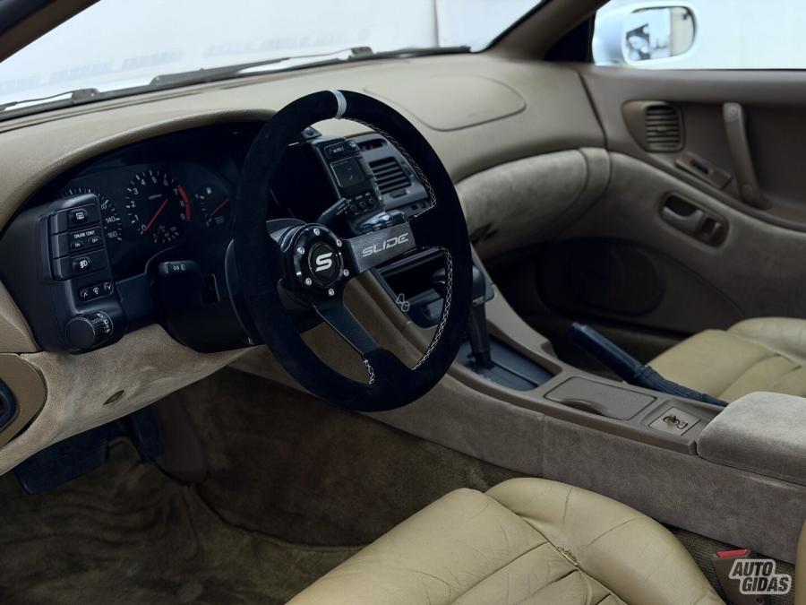 Белый Ниссан 300 ЗХ 1996 в Авиженяй, объемом двигателя 3.00 л и пробегом 201 тыс. км за 11950 €, фото 9 на AUTOMOTO.COM.LV