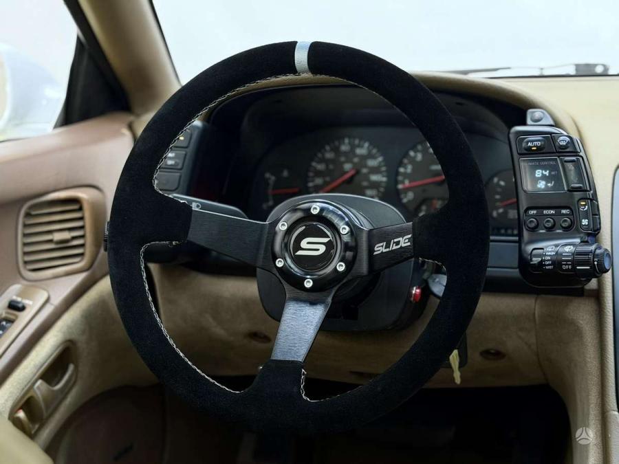 White Nissan 300ZX 1996 in Vilnius, with an engine capacity of 2.96 L and mileage of 201 thousand km for 11200 €, photo 14 on AUTOMOTO.COM.LV