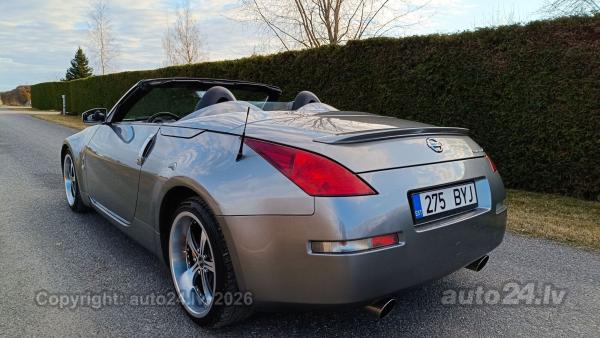 Pelēks Nissan 350Z 2005 Tallina, ar dzinēja tilpumu 3.50 L un nobraukumu 221 tūkst. km par 14200 €, foto 4 vietnē AUTOMOTO.COM.LV