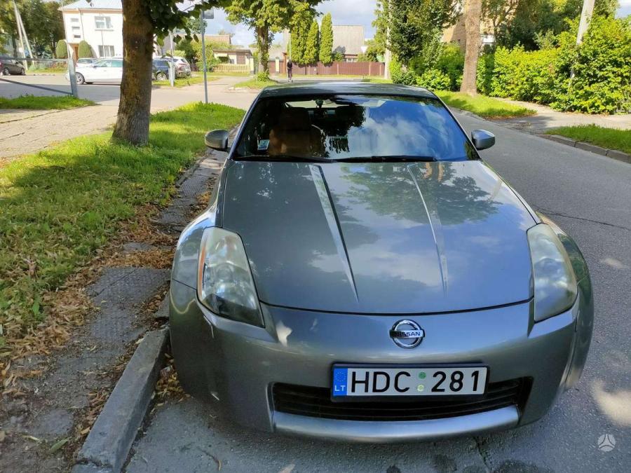Pelēks Nissan 350Z 2004 Šauļi, ar dzinēja tilpumu 3.50 L un nobraukumu 139 tūkst. km par 9000 €, foto 6 vietnē AUTOMOTO.COM.LV