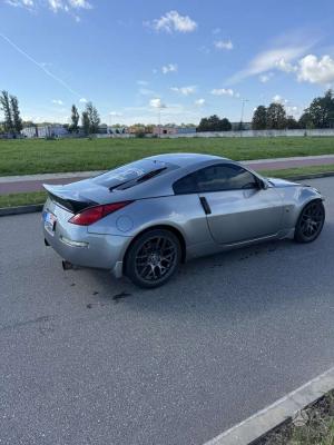 Grey Nissan 350Z 2004 in Kaunas, with an engine capacity of 3.50 L and mileage of 300 thousand km for 7100 €, photo 6 on AUTOMOTO.COM.LV