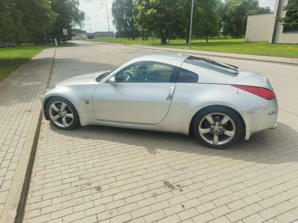 Pelēks Nissan 350Z 2006 Tauragė, ar dzinēja tilpumu 3.50 L un nobraukumu 288 tūkst. km par 5655 €, foto 6 vietnē AUTOMOTO.COM.LV