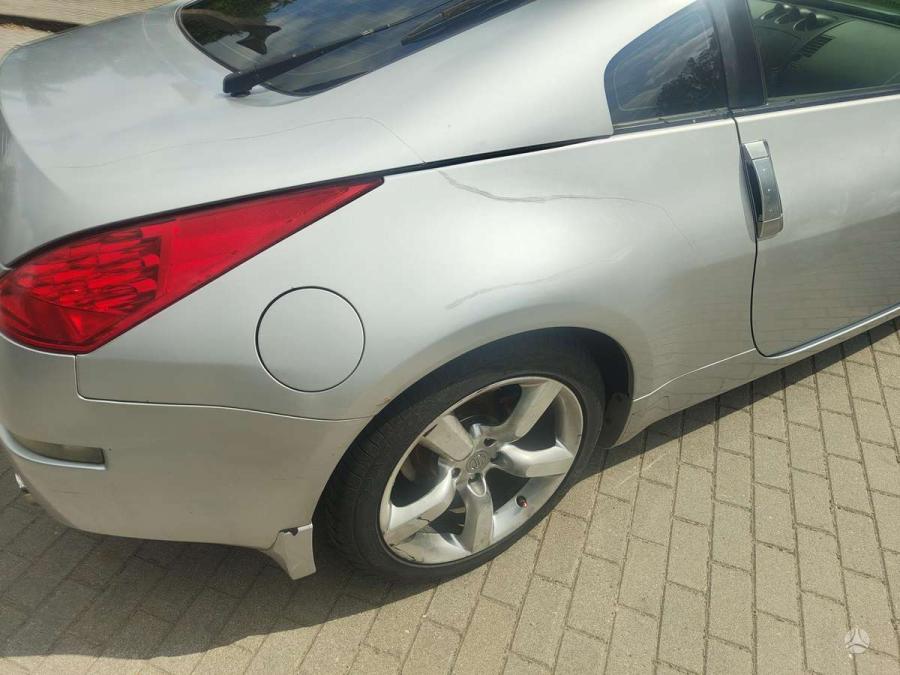 Pelēks Nissan 350Z 2006 Tauragė, ar dzinēja tilpumu 3.50 L un nobraukumu 288 tūkst. km par 5655 €, foto 11 vietnē AUTOMOTO.COM.LV