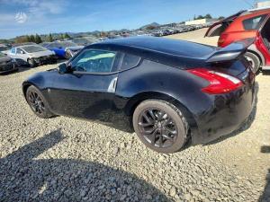 Black Nissan 370-z 2016 in Vilnius, with an engine capacity of 3.70 L and mileage of 199 thousand km for 7500 €, photo 2 on AUTOMOTO.COM.LV