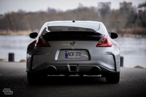 Grey Nissan 370-z 2014 in Klaipeda, with an engine capacity of 3.70 L and mileage of 39 thousand km for 25000 €, photo 9 on AUTOMOTO.COM.LV