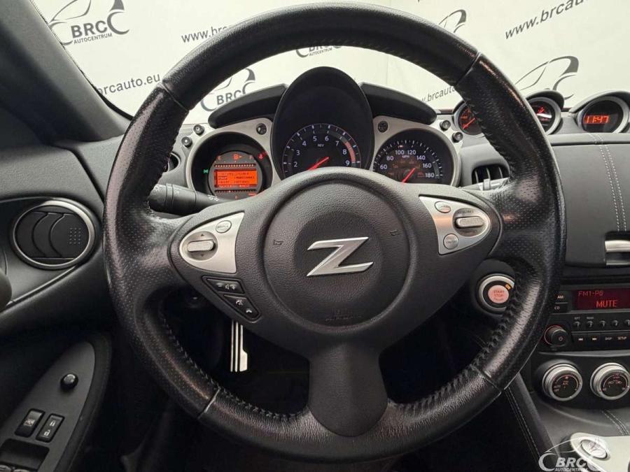 Красный Ниссан 370 З 2015 в Вильнюс, объемом двигателя 3.70 л и пробегом 48 тыс. км за 14500 €, фото 23 на AUTOMOTO.COM.LV