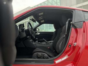 Red Nissan 370-z 2016 in Vilnius, with an engine capacity of 3.70 L and mileage of 25 thousand km for 18490 €, photo 11 on AUTOMOTO.COM.LV