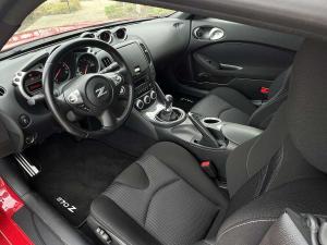 Red Nissan 370-z 2016 in Vilnius, with an engine capacity of 3.70 L and mileage of 25 thousand km for 18490 €, photo 12 on AUTOMOTO.COM.LV