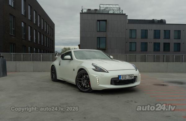 Balts Nissan 370-z 2018 Tallina, ar dzinēja tilpumu 3.70 L un nobraukumu 100 tūkst. km par 22000 €, foto 9 vietnē AUTOMOTO.COM.LV