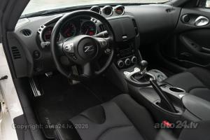 Белый Ниссан 370 З 2018 в Таллин, объемом двигателя 3.70 л и пробегом 100 тыс. км за 22000 €, фото 12 на AUTOMOTO.COM.LV