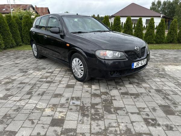 Black Nissan Almera 2003 in Jelgava, with an engine capacity of 2.20 L and mileage of 370 thousand km for 1090 €, photo 3 on AUTOMOTO.COM.LV