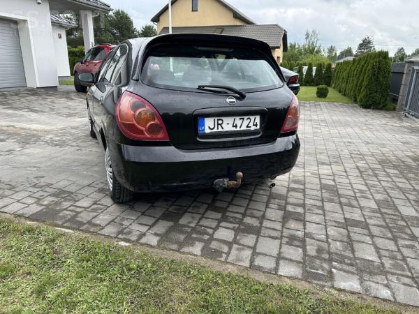 Black Nissan Almera 2003 in Jelgava, with an engine capacity of 2.20 L and mileage of 370 thousand km for 1090 €, photo 5 on AUTOMOTO.COM.LV