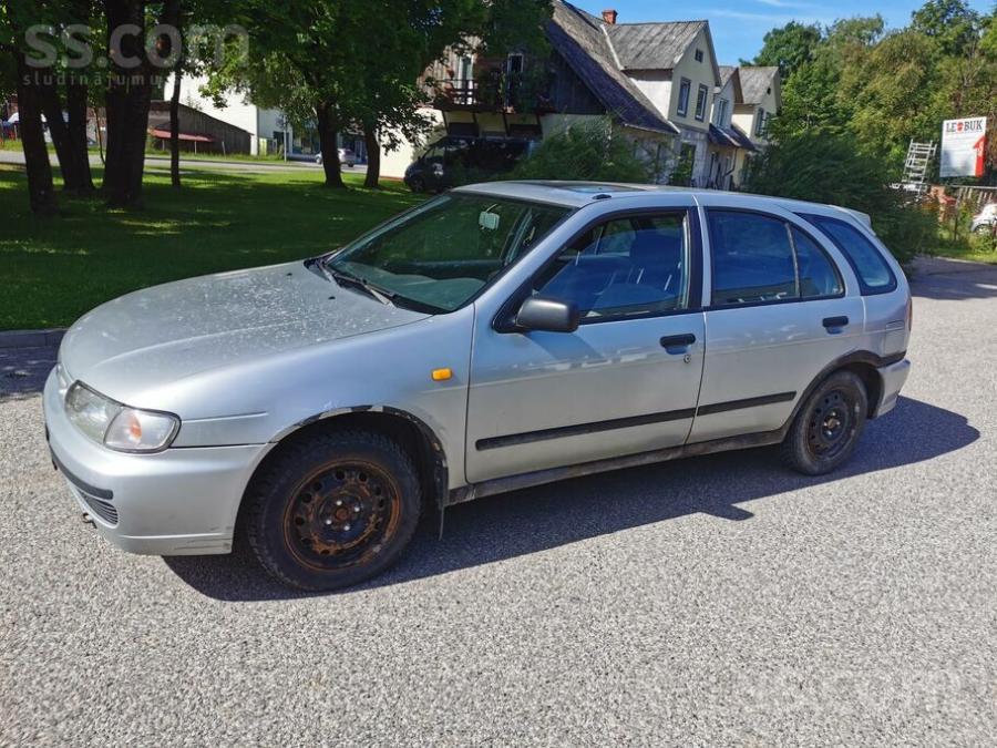 Zils Nissan Almera 1998 Limbaži, ar dzinēja tilpumu 2.00 L un nobraukumu 404 tūkst. km par 450 €, foto 1 vietnē AUTOMOTO.COM.LV