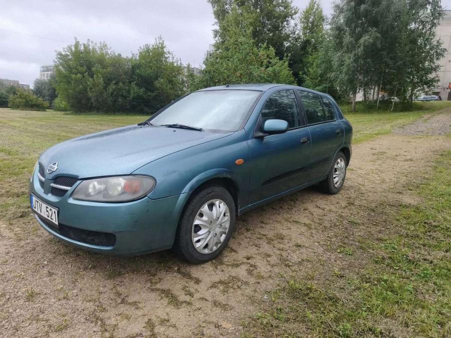 Blue Nissan Almera 2003 in Vilnius, with an engine capacity of 1.50 L and mileage of 235 thousand km for 1100 €, photo 1 on AUTOMOTO.COM.LV