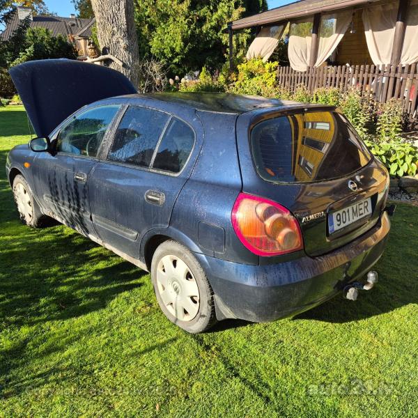 Blue Nissan Almera 2005 in Paide, with an engine capacity of 1.80 L and mileage of 360 thousand km for 1400 €, photo 5 on AUTOMOTO.COM.LV