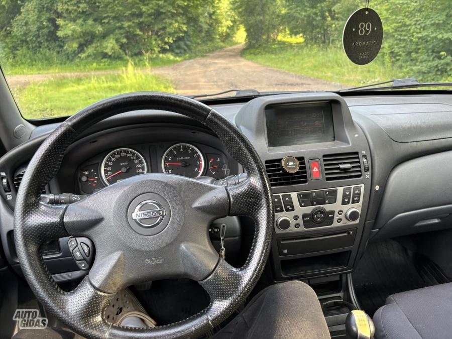 Zils Nissan Almera 2006 Viļņa, ar dzinēja tilpumu 1.50 L un nobraukumu 300 tūkst. km par 900 €, foto 6 vietnē AUTOMOTO.COM.LV