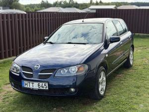 Zils Nissan Almera 2006 Viļņa, ar dzinēja tilpumu 1.50 L un nobraukumu 298 tūkst. km par 950 €, foto  vietnē AUTOMOTO.COM.LV